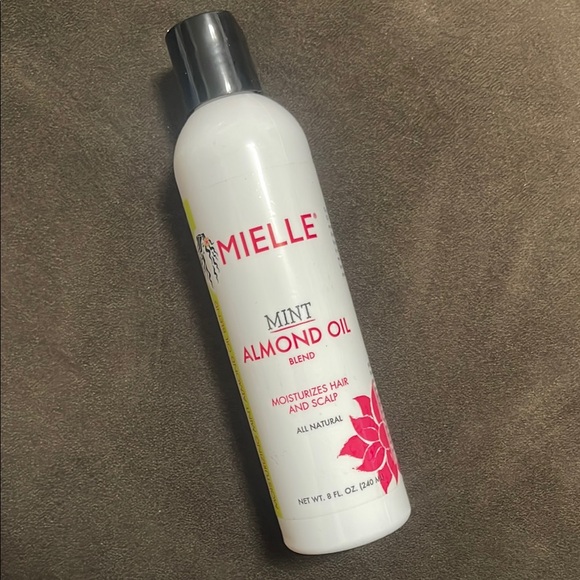 Mielle | Hair | 38 Mielle Mint Almond Oil Blend Moisturizes Hair And ...